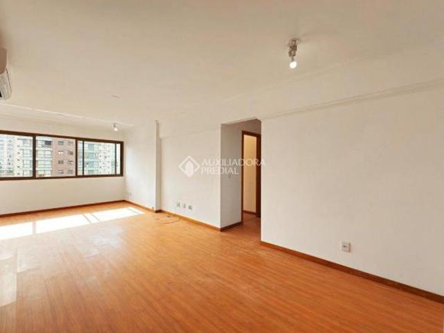 BELO APARTAMENTO NO BAIRRO BOA VISTA!