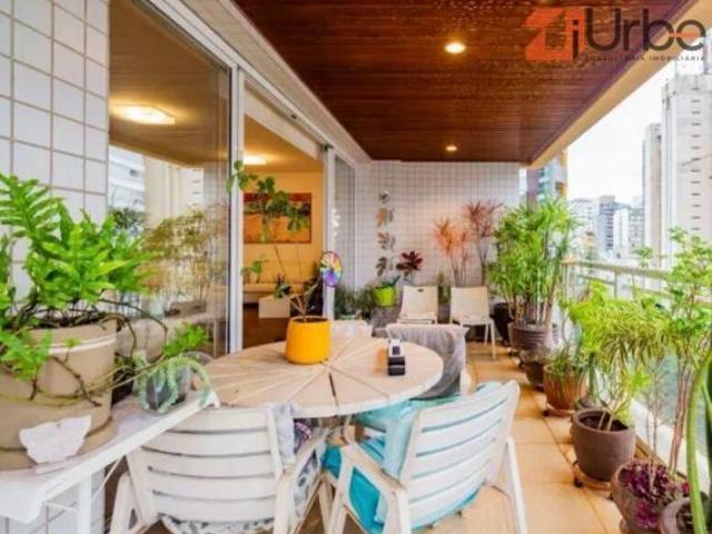 Belo apartamento à venda 220m², 4 vagas em Perdizes próximo ao Allianz Parque
