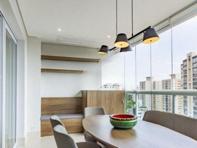 Belo apartamento à venda com 118m², 3 vagas no Alto da Lapa