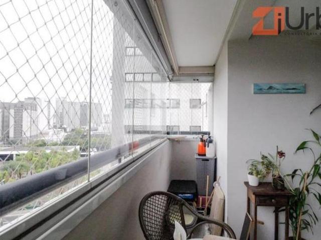 Belo apartamento à venda na Barra Funda com 74m², 2 vagas próximo ao Shopping West Plaza e Bourbon S