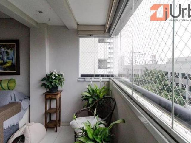 Belo apartamento à venda na Barra Funda com 74m², 2 vagas próximo ao Shopping West Plaza e Bourbon S