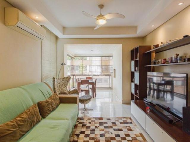 Belo apartamento bem localizado 3 dormitórios na Lucas de Oliveira