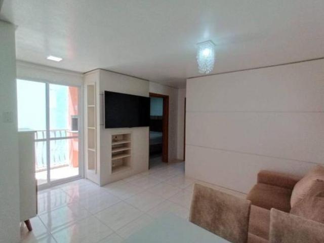 Belo apartamento com 2 dormitórios, pronto para morar!