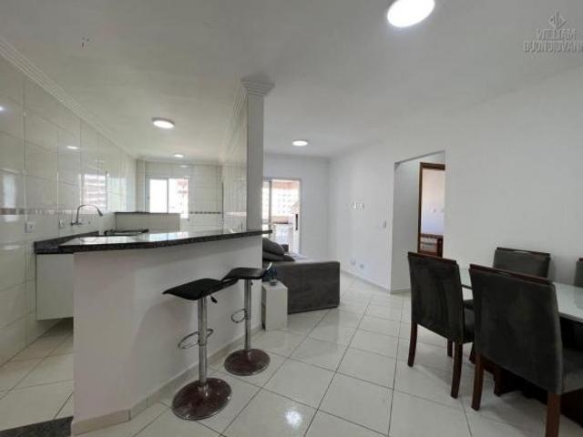 Belo apartamento com lazer completo em Praia Grande à venda!