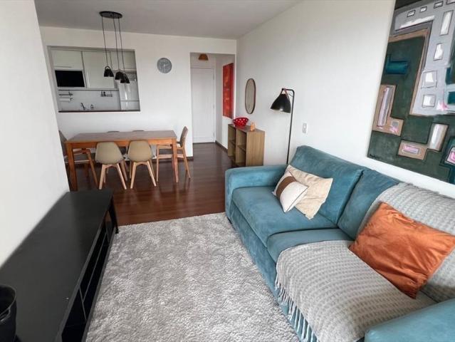Belo apartamento compartilhado