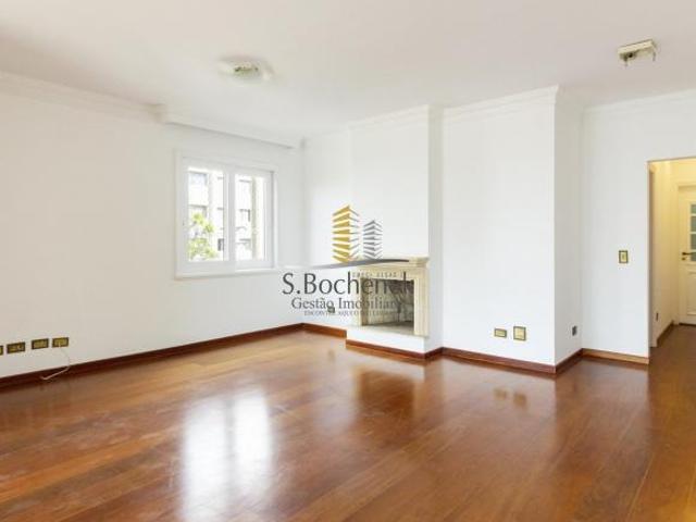 Belo apartamento localização privilegiada Alto de Pinheiros