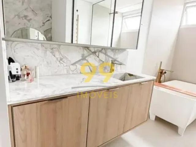 Belo apartamento 341m² 4 suítes 4 vagas