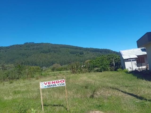 Belo terreno desocupado