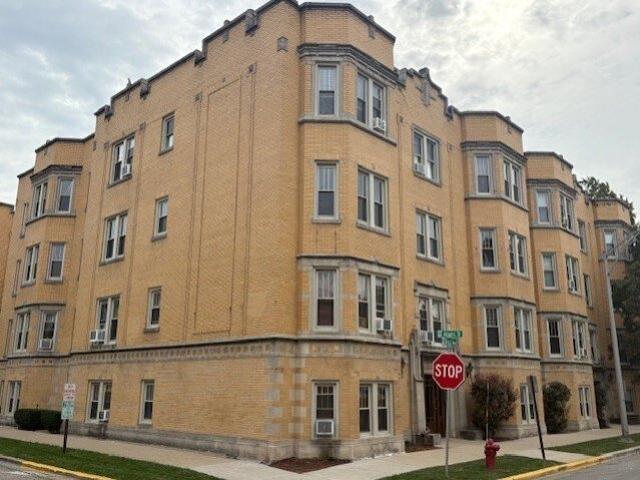 Beloit Ave Apt A, Forest Park, Condo For Sale
