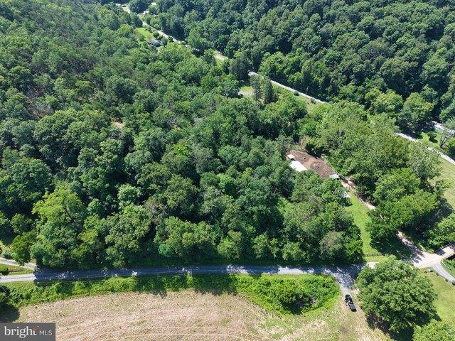 Below Sir Johns Run, Berkeley Springs, WV 25411