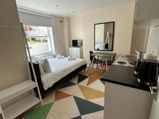 Belsize Road, London NW6, 1 bed flat to rent, £1,350 pcm | PrimeLocation