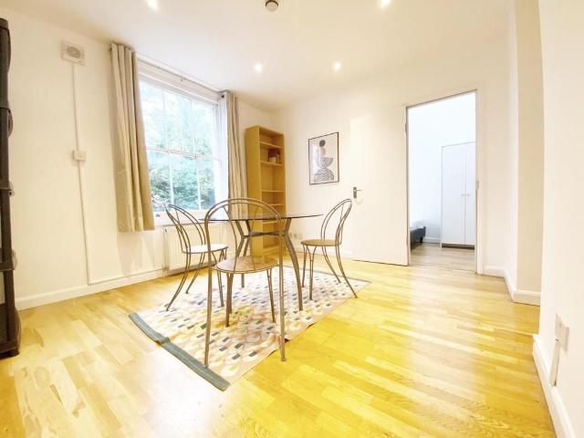Belsize Road, South Hampstead NW6, 1 bed flat to rent, £1,500 pcm | PrimeLocation