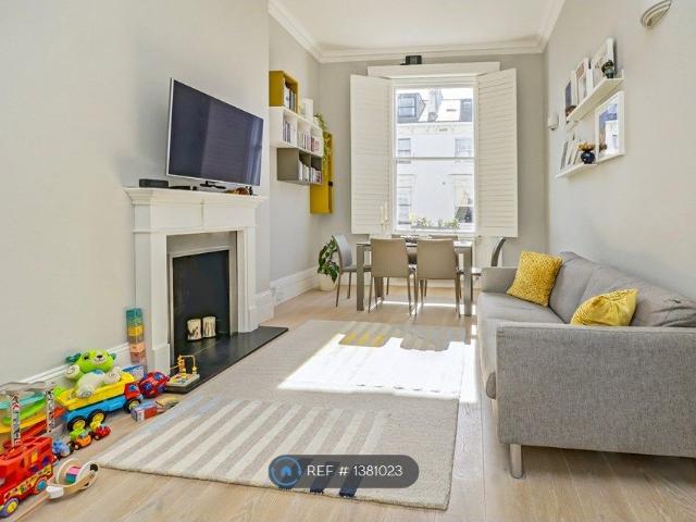 Belsize Square, London NW3, 2 bed flat to rent, £4,000 pcm | PrimeLocation