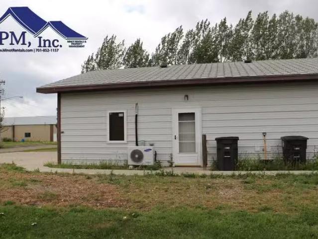 Berthold, ND Duplex $650.00 Available March 2019 214 3Rd.