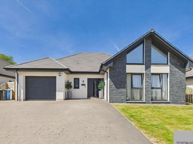 Bertram Avenue, Kersewell, 3 Bedroom Bungalow