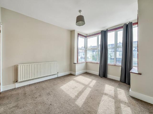 Bertram Road, London, NW4