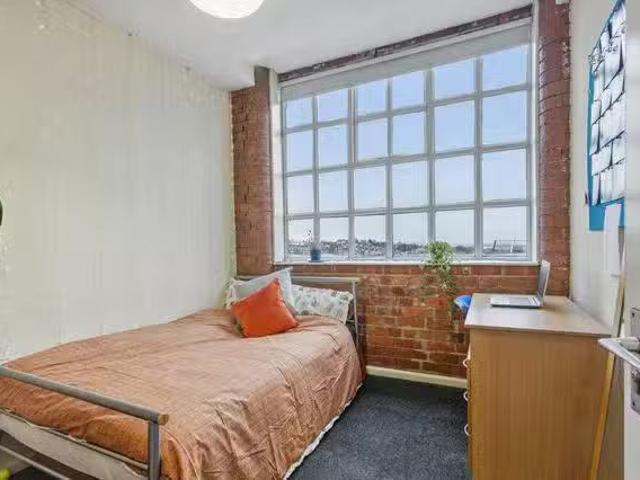 Bertrand Russell House Classic Room