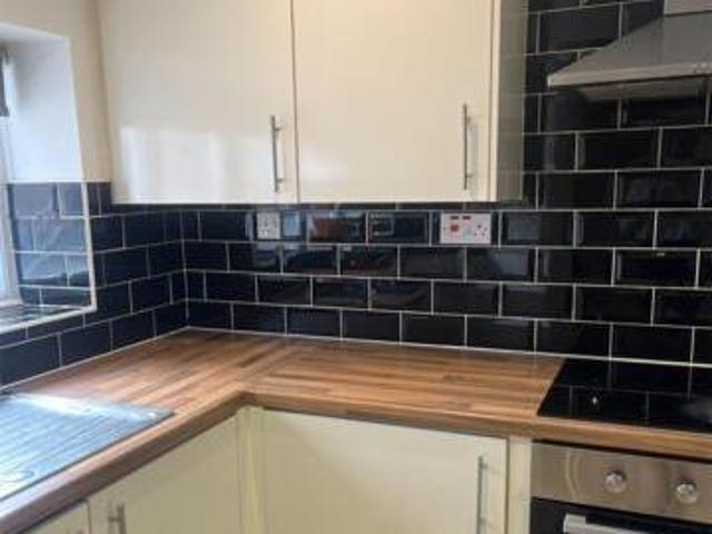 Bertrand Russell House, Gamble Street, 1 Bedroom Flat