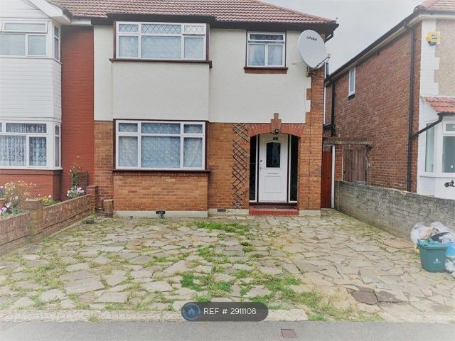 Berwick Avenue, Hayes UB4, 4 bed end terrace house to rent, £2,750 pcm | PrimeLocation