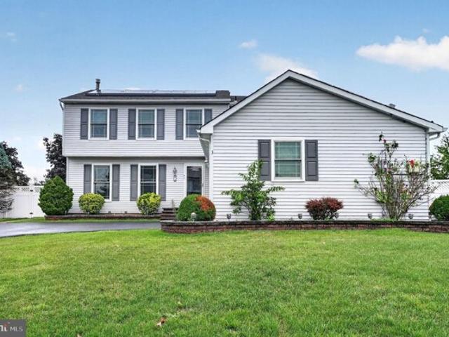 Berwick Ln, Sicklerville, Home For Sale