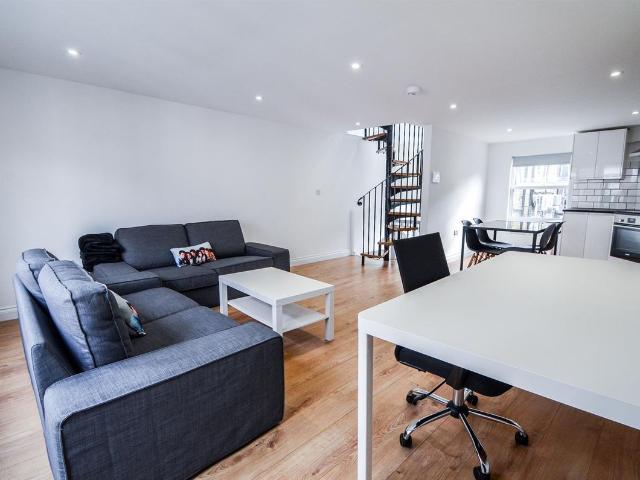 Berwick Street, Soho, London W1F, 4 bed maisonette to rent, £7,500 pcm | PrimeLocation