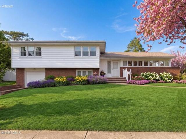 Beryl St, South River, Home For Sale