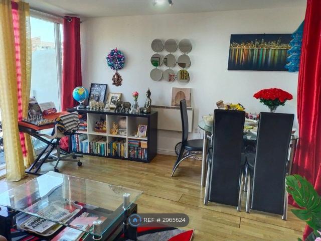 Berberis House, Feltham TW13, 2 bed flat to rent, £1,850 pcm | PrimeLocation