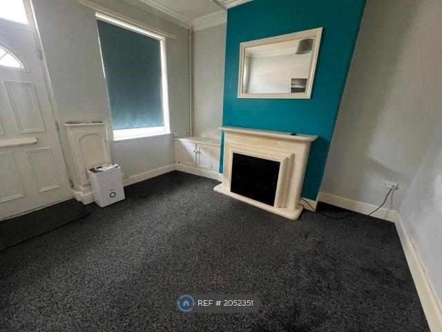 Berdmore St, Stoke On Trent ST4, 2 bed terraced house to rent, £730 pcm | PrimeLocation