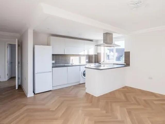 Berengers Place, London, RM9 4ND, United Kingdom | 2 bed apartment for rent #118068922 | Rentberry