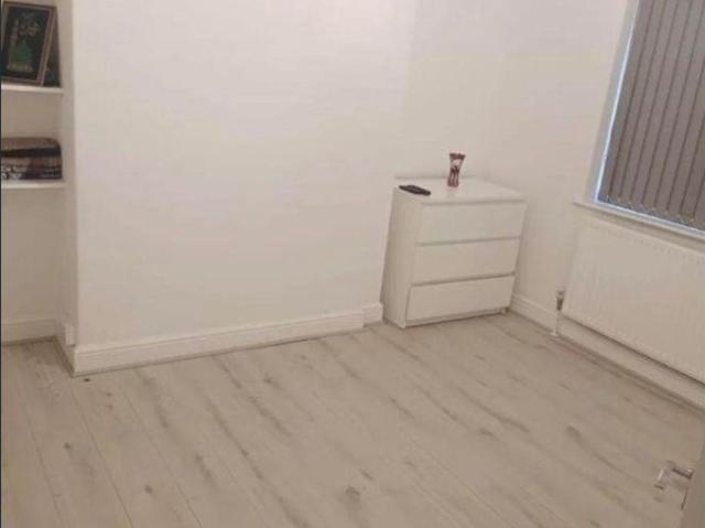 Beresford Avenue, Slough SL2, Room to rent, £500 pcm | PrimeLocation