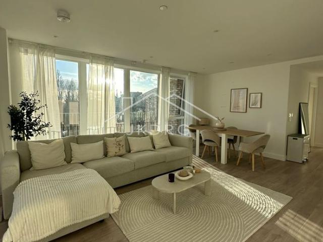 Beresford Avenue, Wembley HA0, 3 bed flat to rent, £2,900 pcm | PrimeLocation