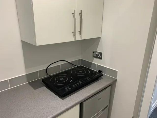 Beresford Drive, Woodford Green, IG8, Property for rent