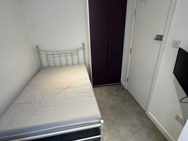 Beresford Street, Stoke On Trent, Stoke On Trent ST4, 5 bed shared accommodation to rent, £368 pppm | PrimeLocation