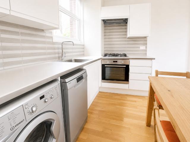 Beresford Road, Turnpike Lane N8, 1 bed flat to rent, £1,575 pcm | PrimeLocation