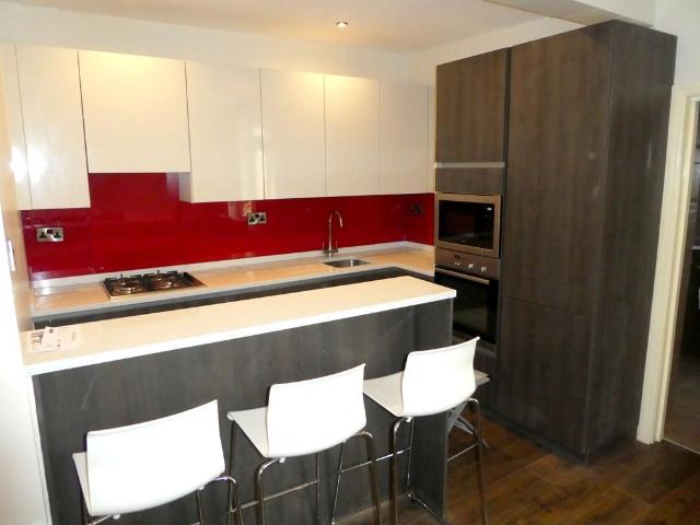 Beresford Road, Victoria Park 4 bed semi detached house to rent £2,687 pcm £620 pw