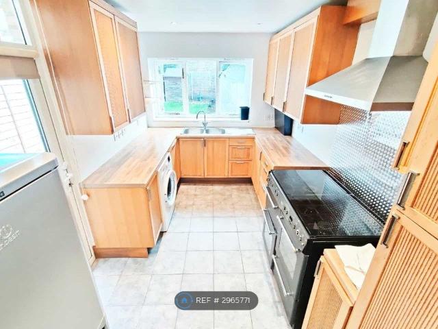 Beresford Road, New Malden KT3, 3 bed semi detached house to rent, £1,949 pcm | PrimeLocation