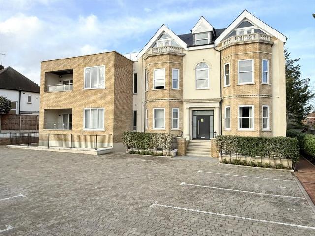 Bergamot House, 52 Rowantree Road. 2 bed apartment to rent £2,850 pcm £658 pw