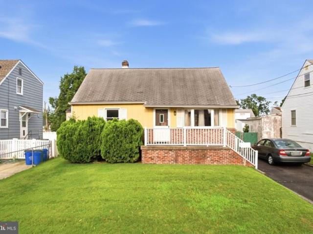 Bergen Ave, Bellmawr, Home For Sale