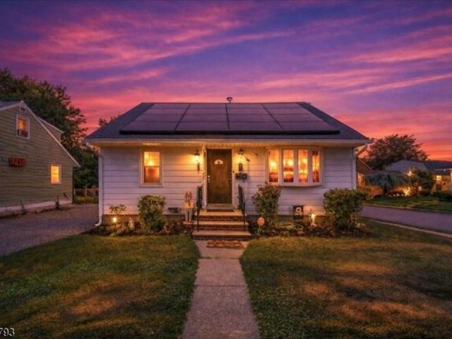 Bergen Blvd, Woodland Park, Home For Sale