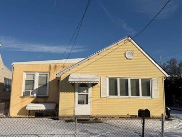 Bergen St, Garfield, Home For Sale