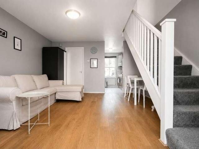 Bergholt Mews, Camden Town, NW1