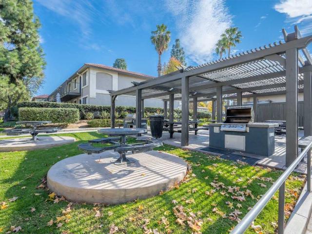 Berkdale Apartments 1 Bedroom Apartment for Rent at 1234 W Blaine St, Riverside, CA 92507 University
