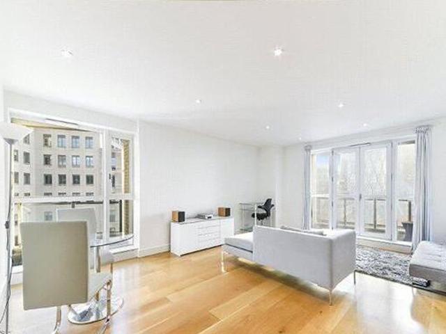 Berkeley Tower, Westferry Circus, 2 Bedroom Apartment