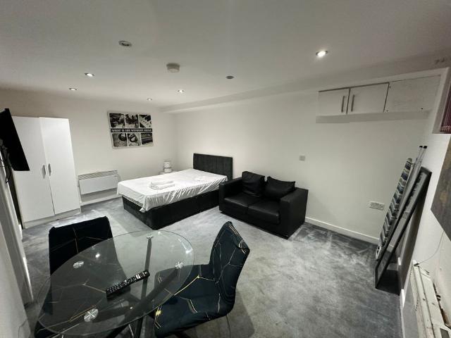 Berkeley Avenue, Leeds