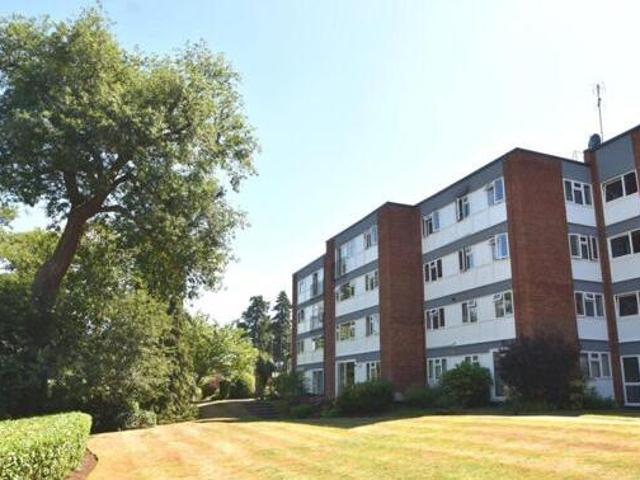 Berkeley Court, Weybridge, 1 Bedroom Apartment
