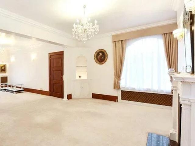 Berkeley Court, Glentworth Street, London, NW1 5PG, United Kingdom | 4 bed apartment for rent #140399682 | Rentberry