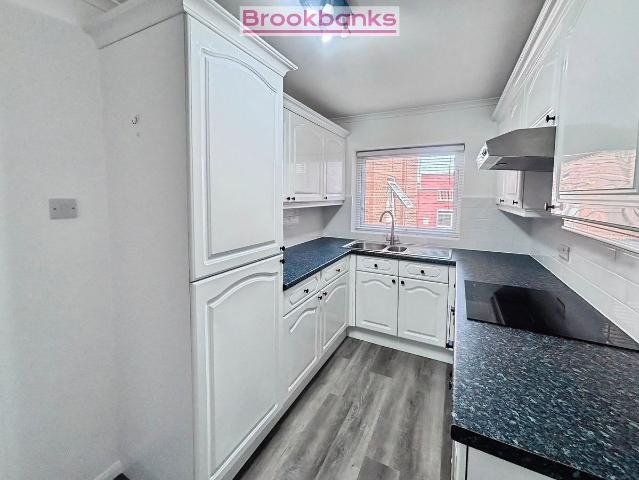 Berkeley Court, Nightingale Way, Swanley BR8, 1 bed flat to rent, £1,350 pcm | PrimeLocation