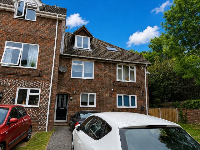 Berkeley Close, Southampton SO15, Room to rent, £725 pcm | PrimeLocation