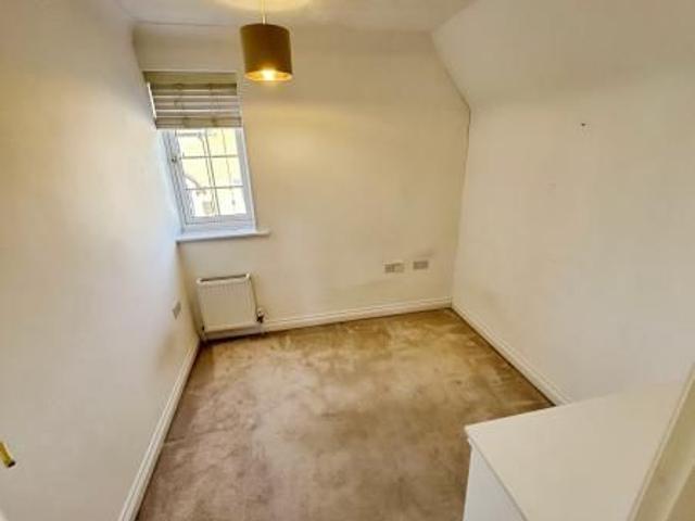 Berkeley Place, Boston, PE21