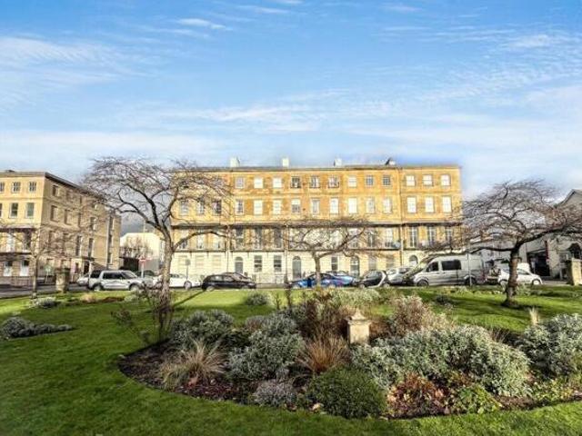 Berkeley Place, Cheltenham, 1 Bedroom Apartment